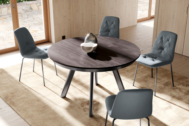 Brooklyn Round Dining Table by Ingenia Casa | room service 360°