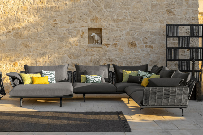 Cruise Alu J-Shape Sectional Sofa by Talenti | room service 360°