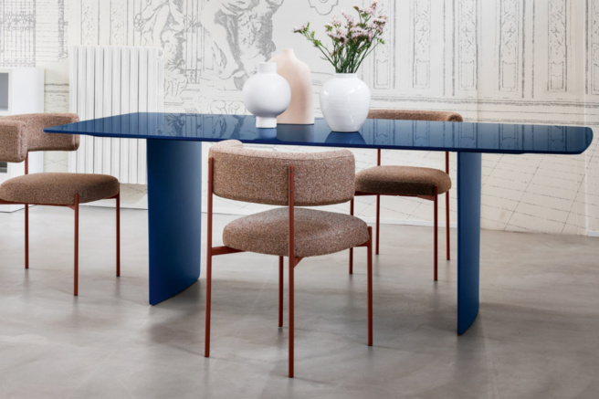 Foil Dining Table by Midj • room service 360°