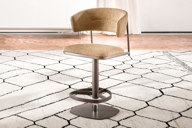 Petra Bar Stool by Ozzio Italia | room service 360°