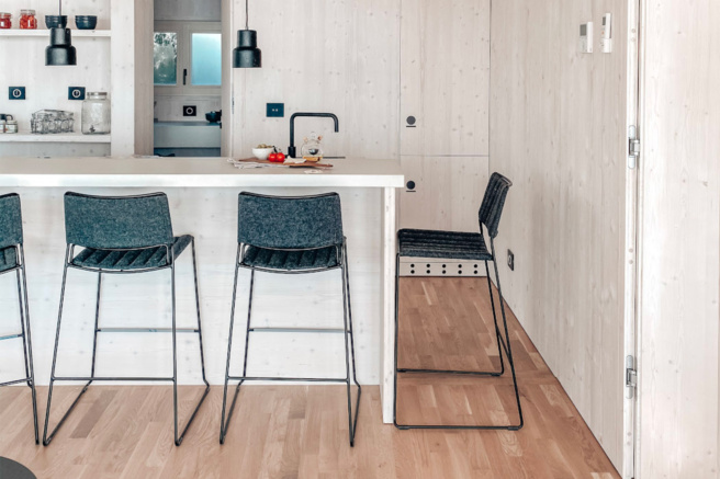 Slim Bar Stool by Midj | room service 360°