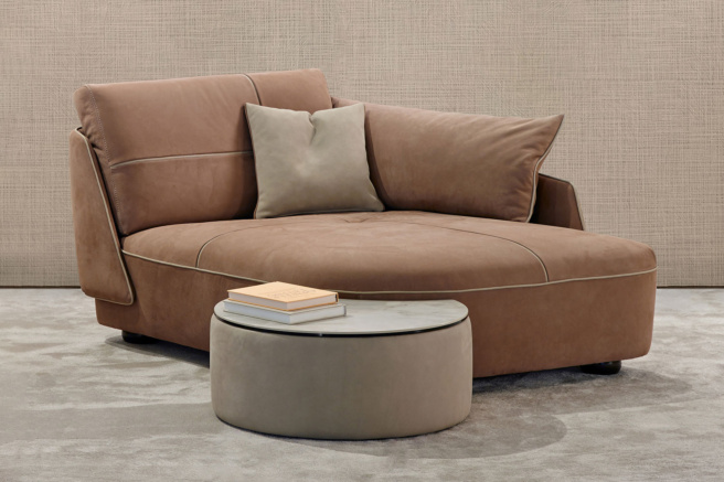 Space Chaise Lounge by Gamma Arredamenti | room service 360°