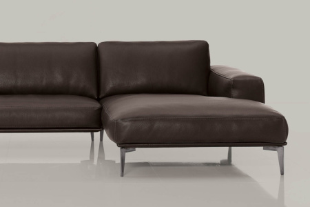 Smart Sectional Sofa with Chaise by Gamma Arredamenti • room service 360°