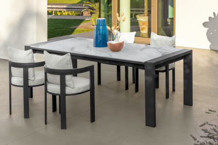 Alabama Alu Dining Table by Talenti • room service 360°