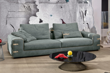 Modern Italian Sofa Design | Baci Living Room