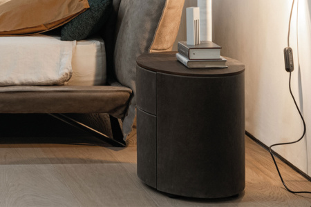 Dedalo Nightstand Quickship by Pianca • room service 360°