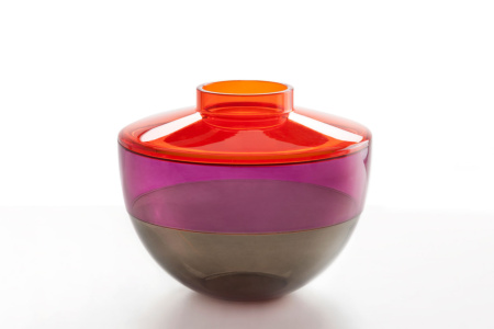 Modern Vases + Contemporary Planters • room service 360°