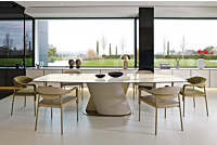 Venus Dining Table Quickship by Gamma Arredamenti | room service 360°