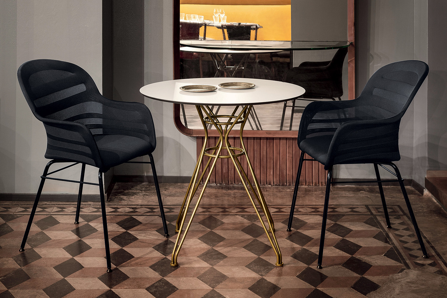 Vincent Bar Table by Bontempi Casa | room service 360°